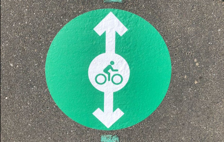 City of Davis Installs Bicycle and Pedestrian Signs – Exhibits Lab